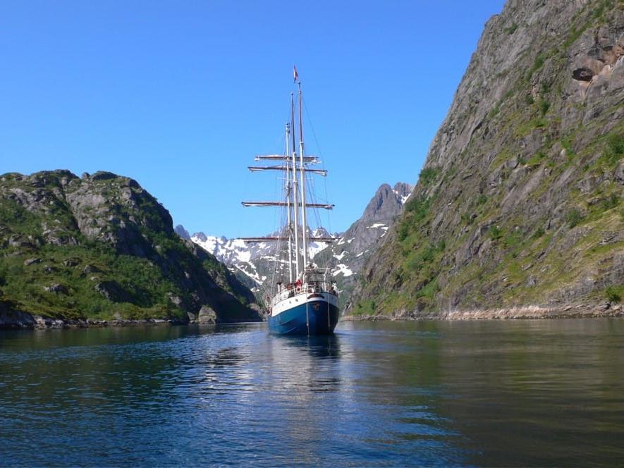 Zeilen met de Antigua | Atlasail